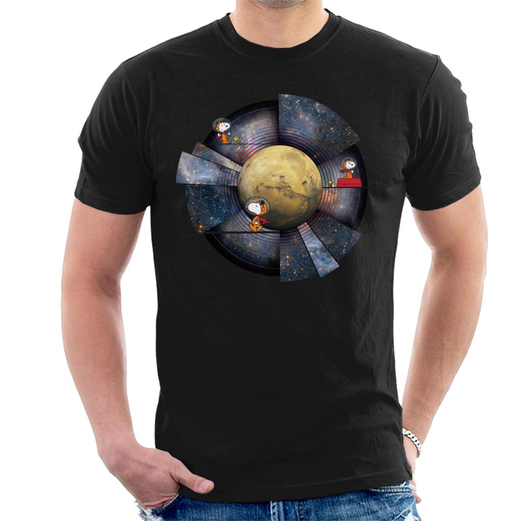 Peanuts Snoopy Woodstock Outer Space Montage Men's T-Shirt | All ...
